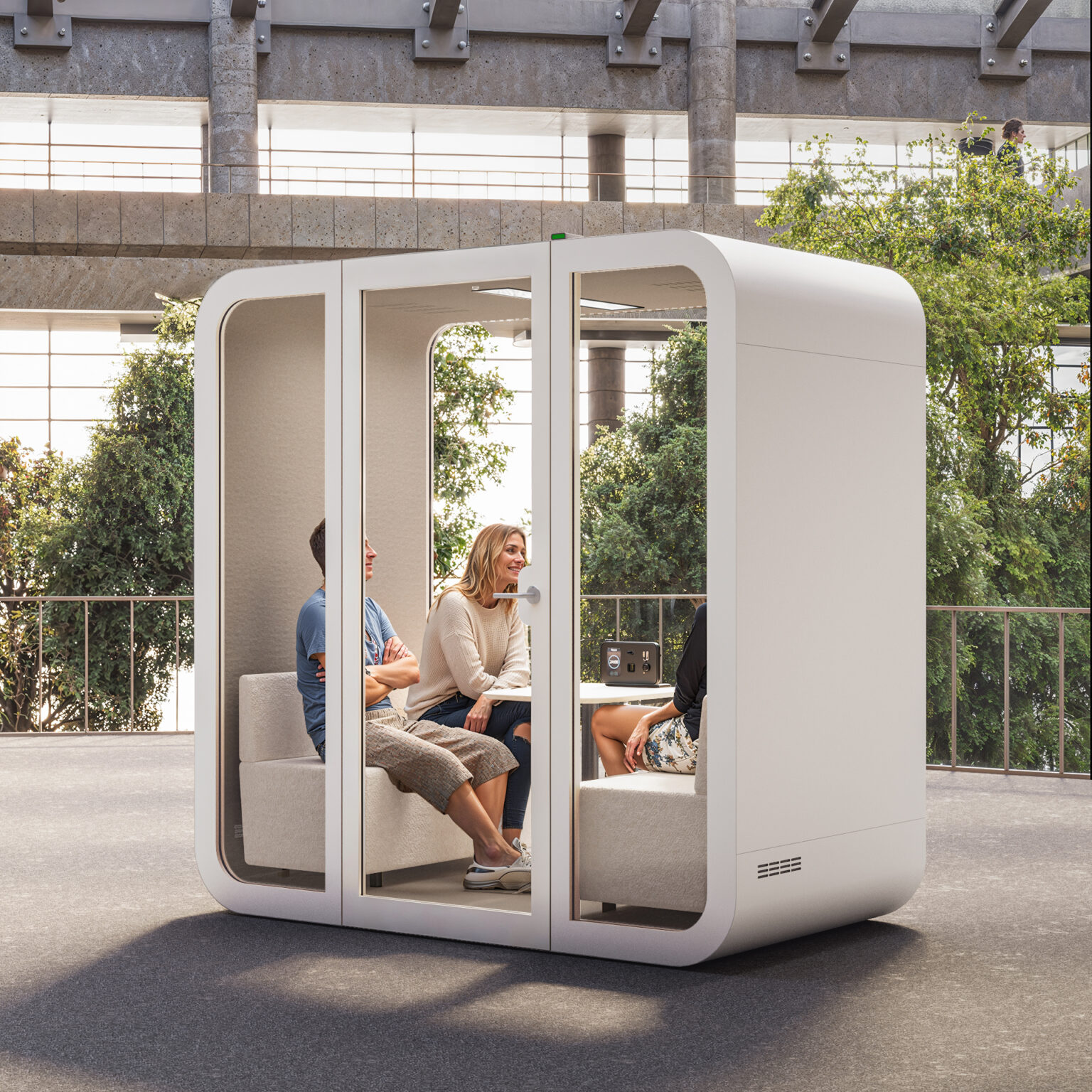 Smart Four Meeting Pod Dubai | Soundproof Office Pod
